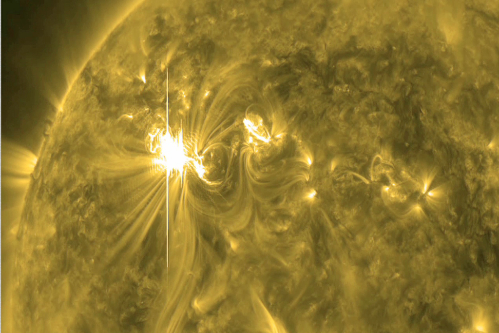 Solar Orbiter, satellite destined for record-breaking sun mission, gets ...