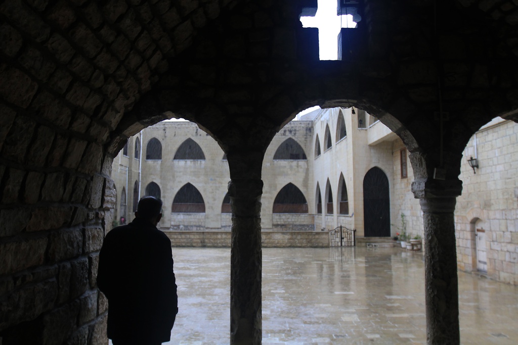 Syria's Christians continue to stand by Assad regime - The World from PRX