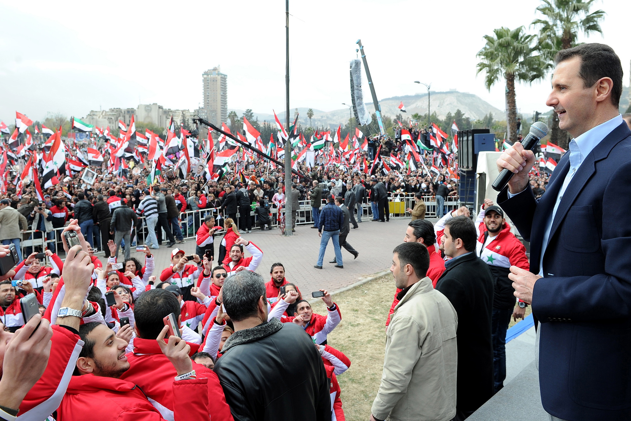 President Assad makes an appearance at rally in Syria (VIDEO) - The ...