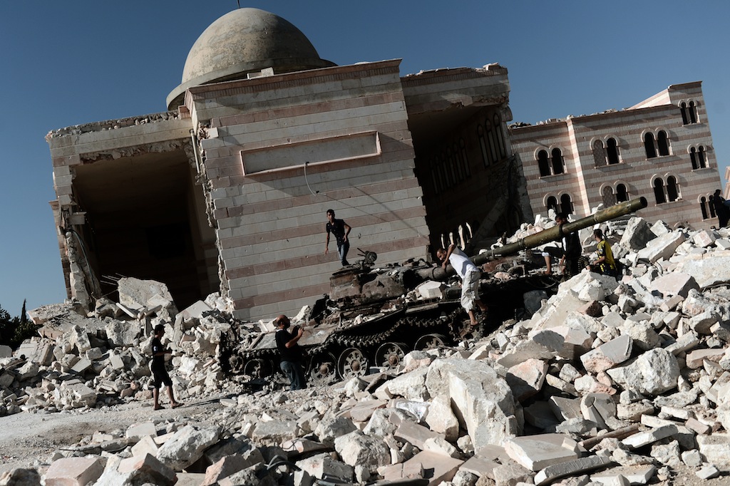 Aleppo al-Rashid Mosque reportedly hit by 'Assad shelling' - The World ...