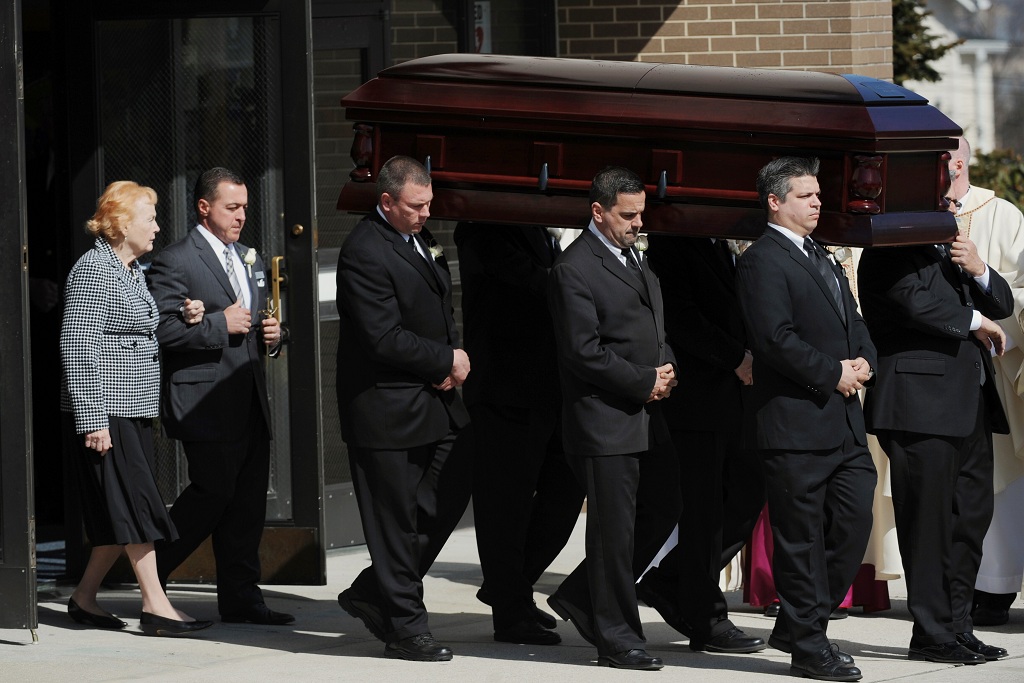 War reporter Marie Colvin laid to rest in New York - The World from PRX