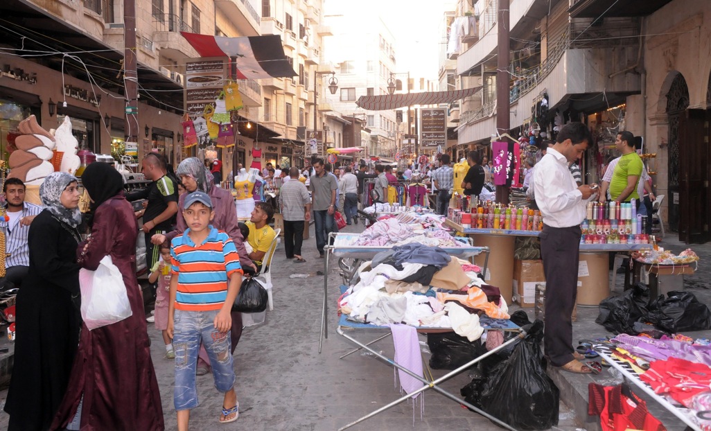 PlanetPic: Fighting in Syria damages historic market, ancient ruins ...