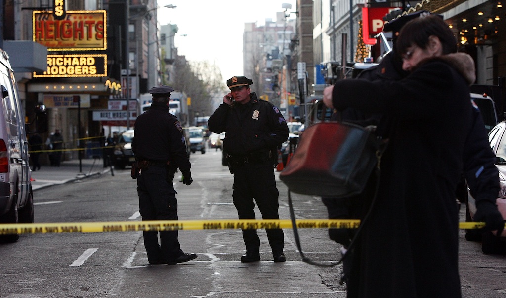Police fatally shoot man in Times Square (VIDEO) - The World from PRX