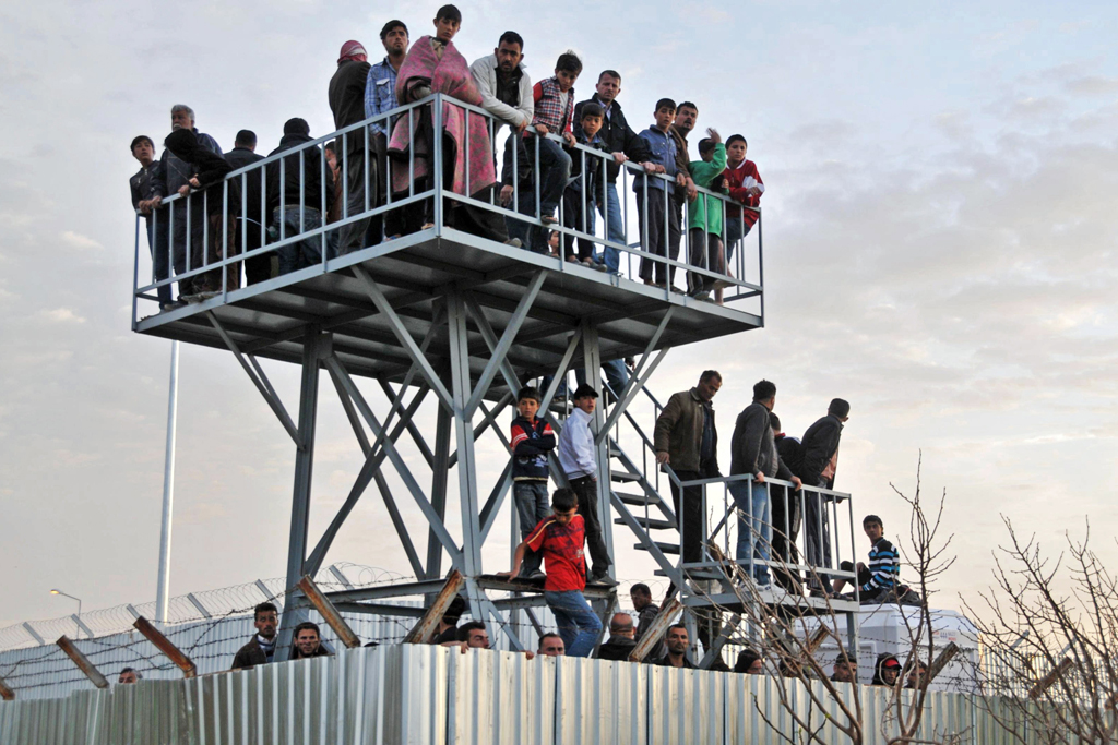 Iraq confirms that Syrian rebels are controlling their border ...