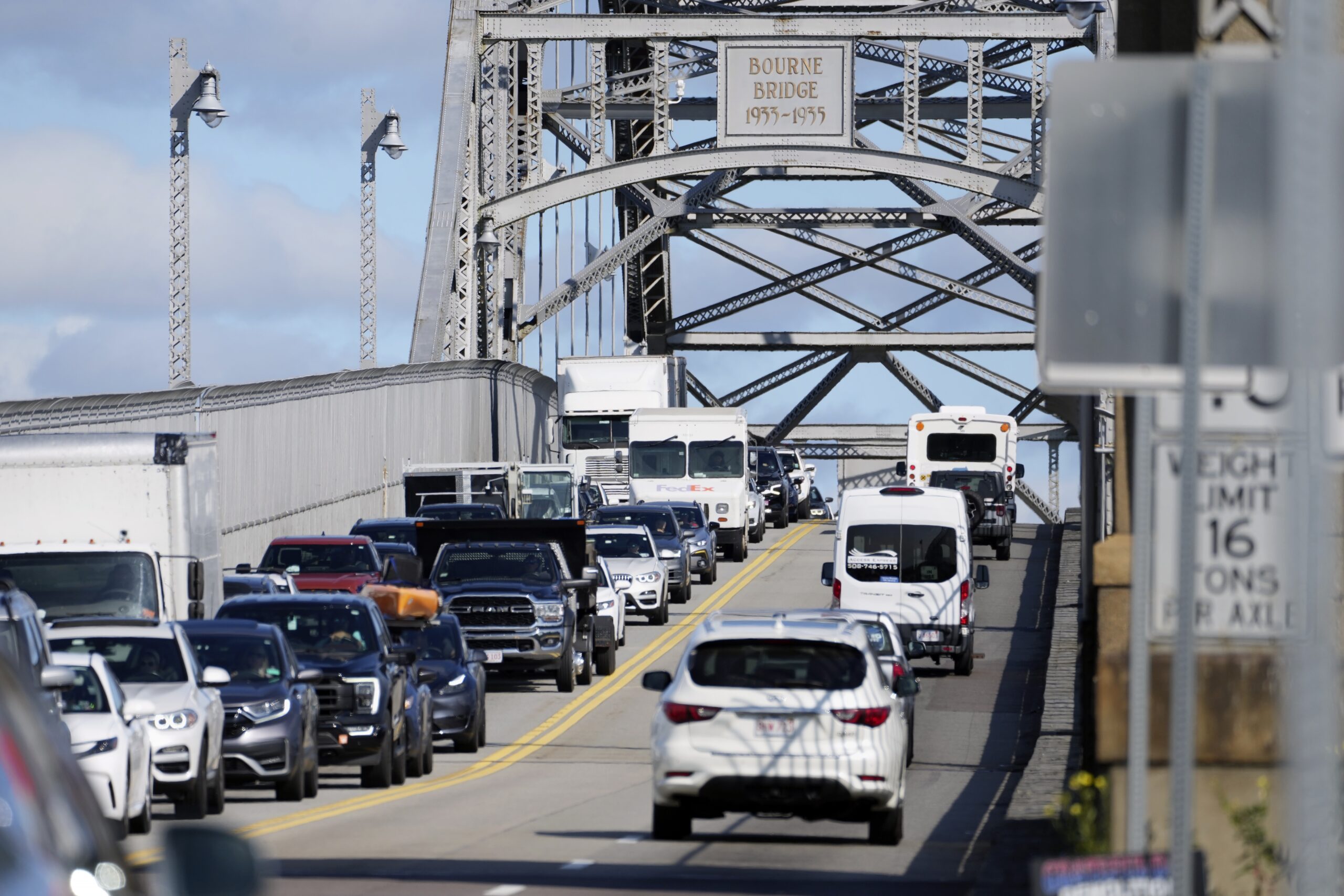 Labor Day transportation special - The World from PRX