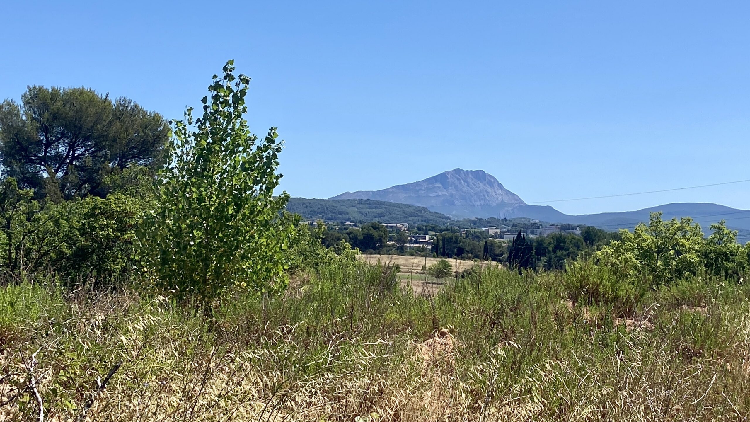 An iconic French mountain in Aix-en-Provence may soon disappear - The ...