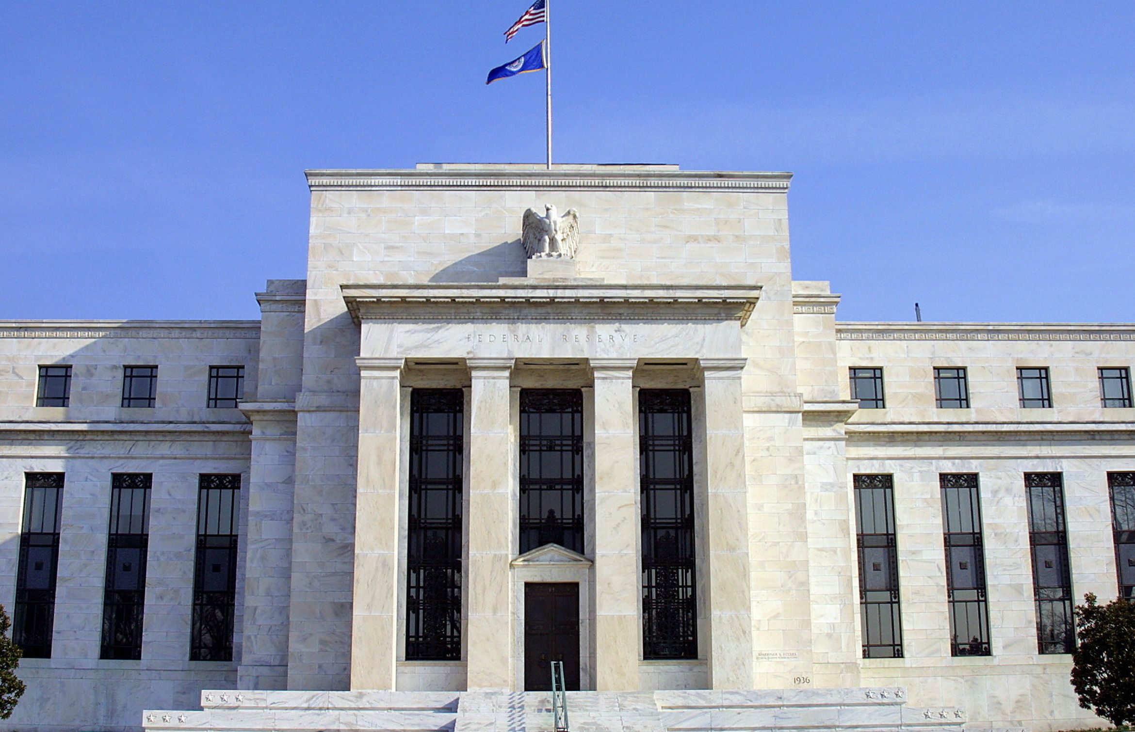 Italian police seize record $6 trillion of fake US bonds - The World ...