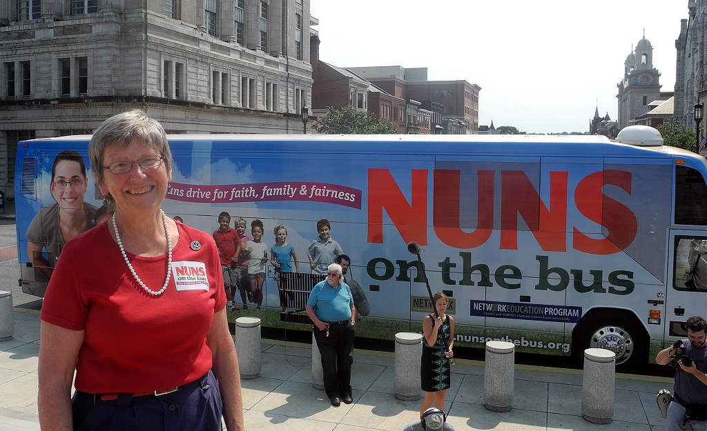 'Nuns on The Bus' tour US with social justice message - The World from PRX