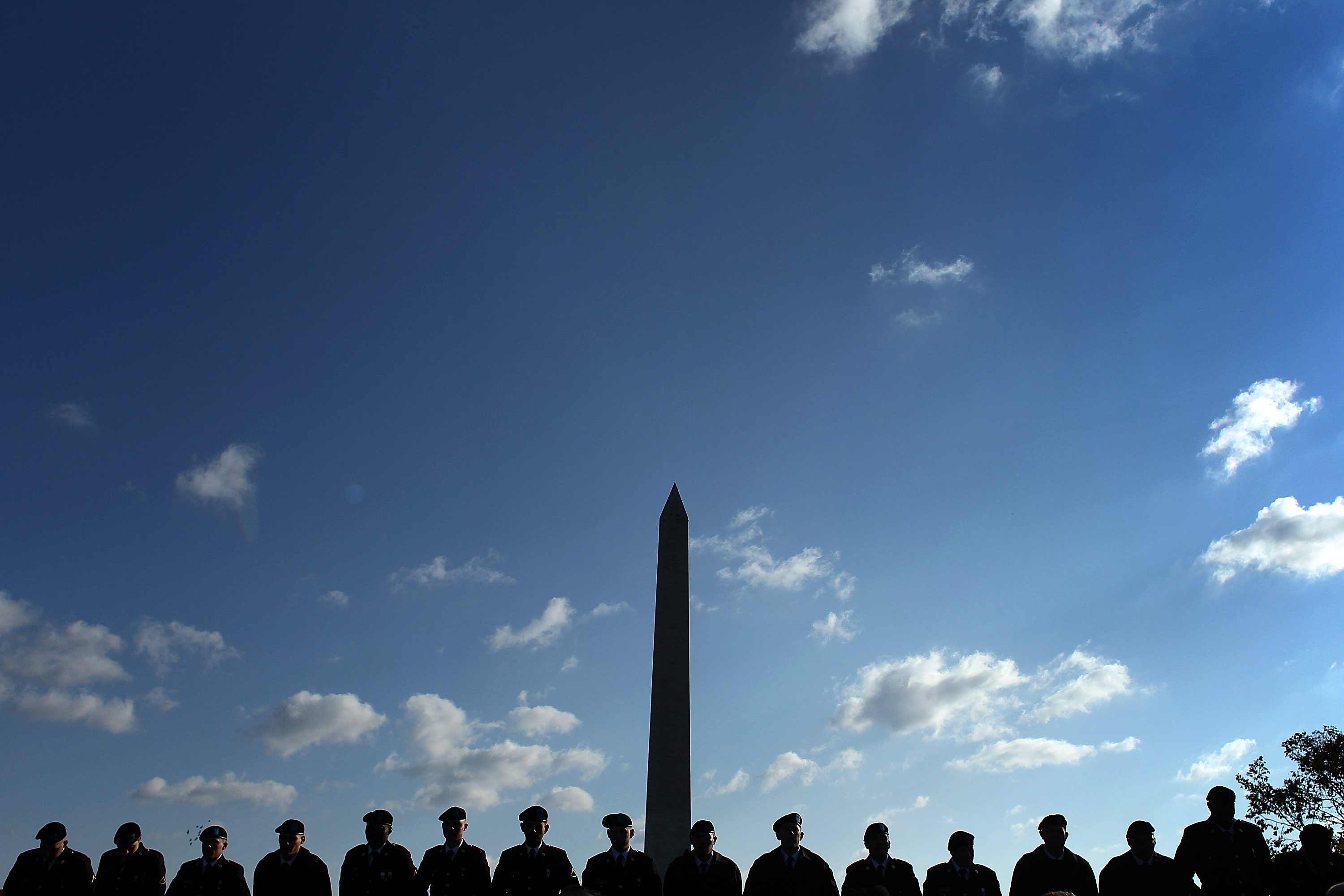 Texas veterans parade tragedy: 4 dead in train collision (VIDEO) - The ...