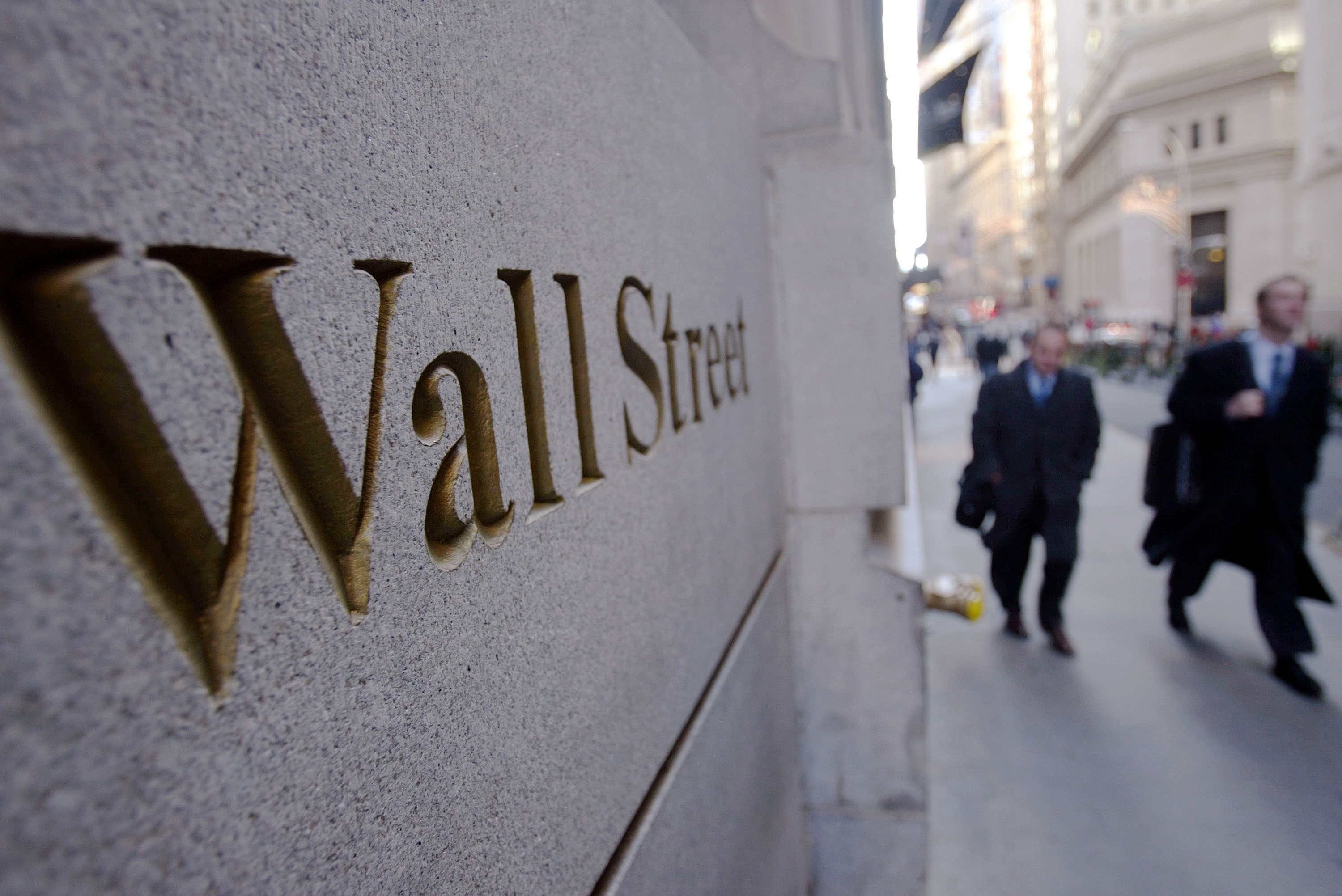 Women report workplace bias in Wall Street Journal poll - The World ...