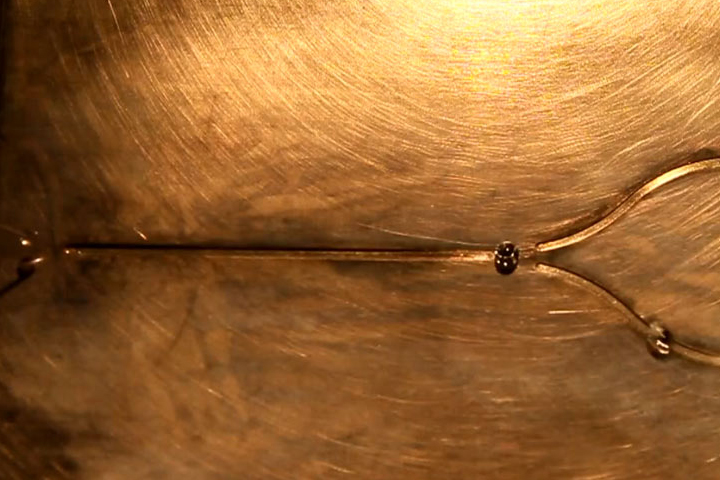 Water droplet computing invented by scientists - The World from PRX