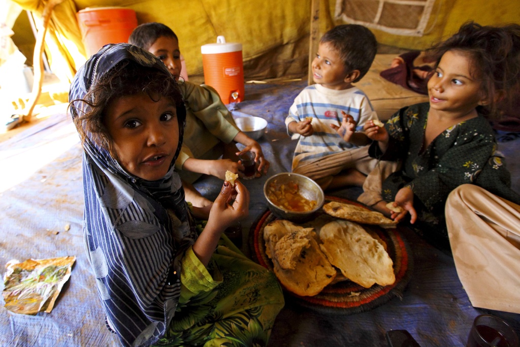 Aid groups warn Yemen's food crisis is becoming 'catastrophic' - The ...
